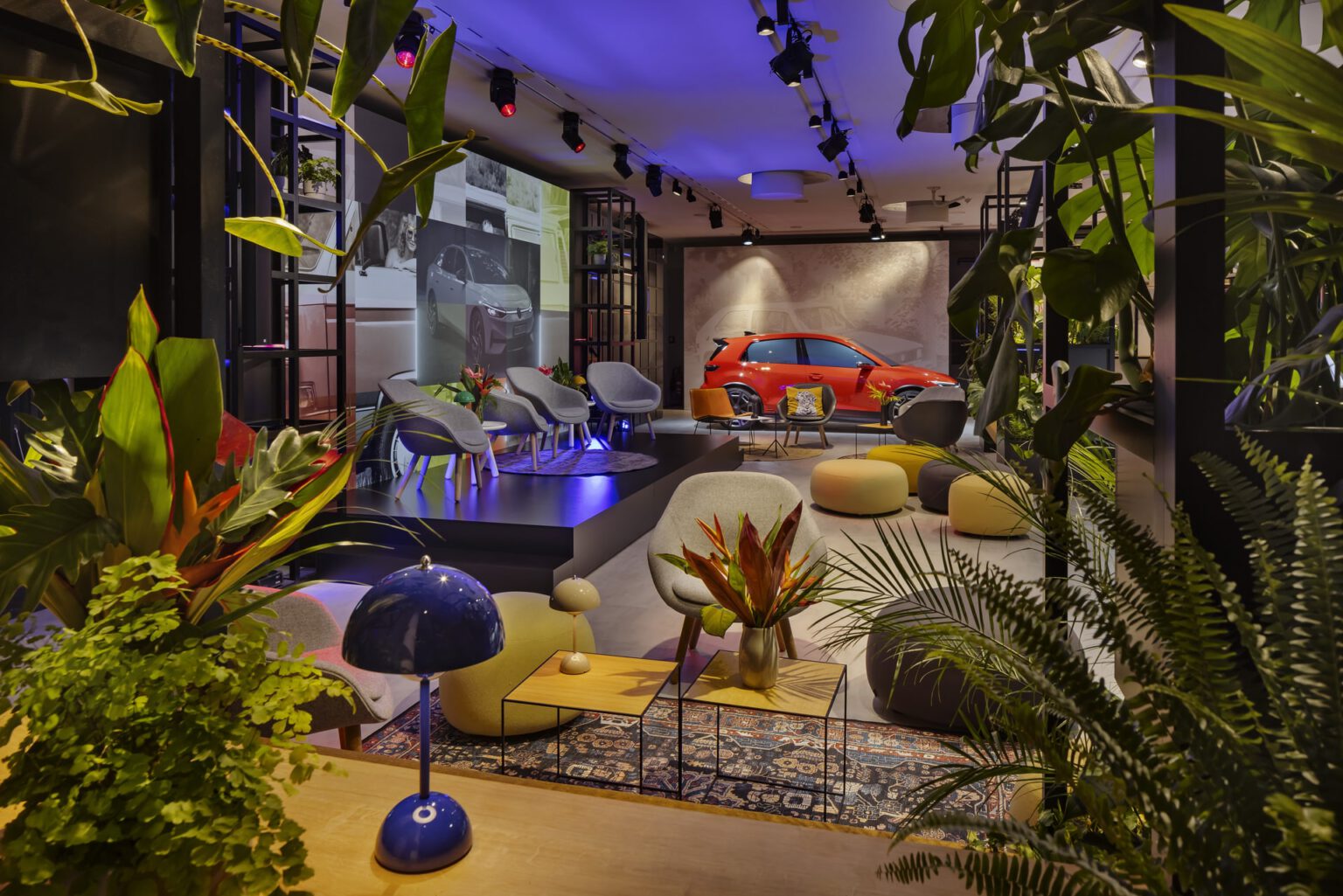 Media Hub @IAA | SMART MINDS - SMART MINDS